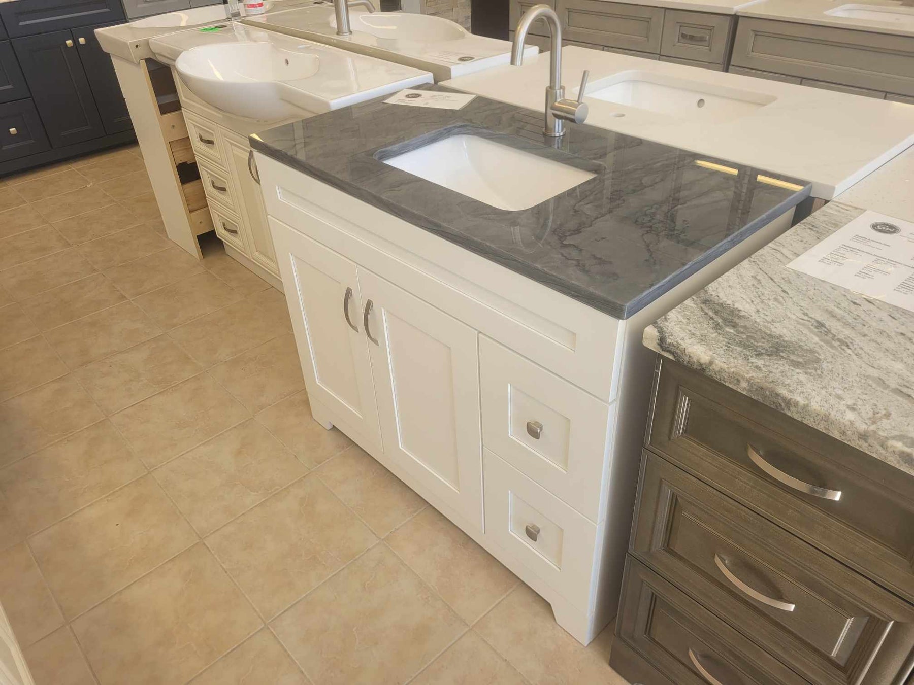 Floor Model Sales & Promotions – Gus's Kitchen and Bath